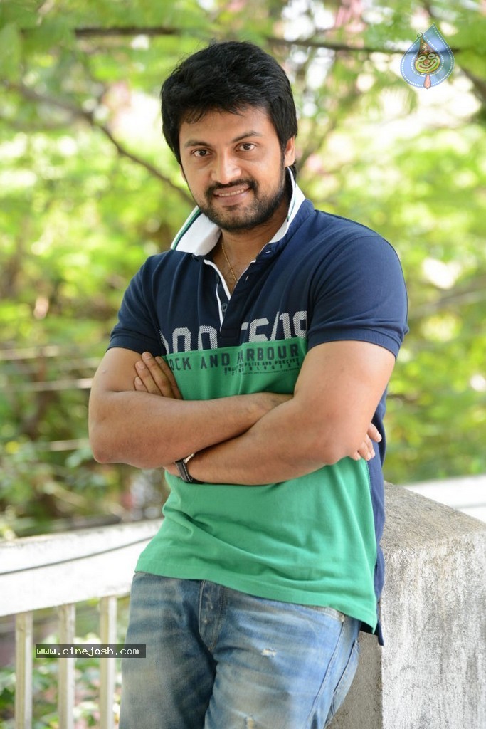 Akhil Karthik Photos Photo 17 Of 78 