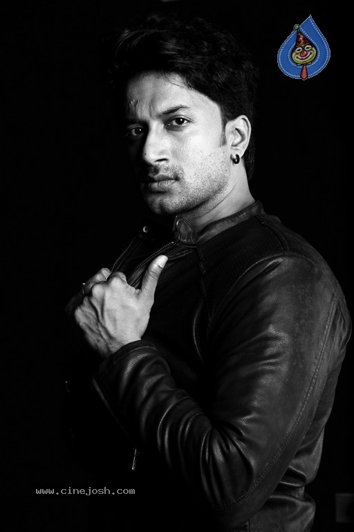 Bluff Master Hero Satyadev Photoshoot - Photo 3 of 17