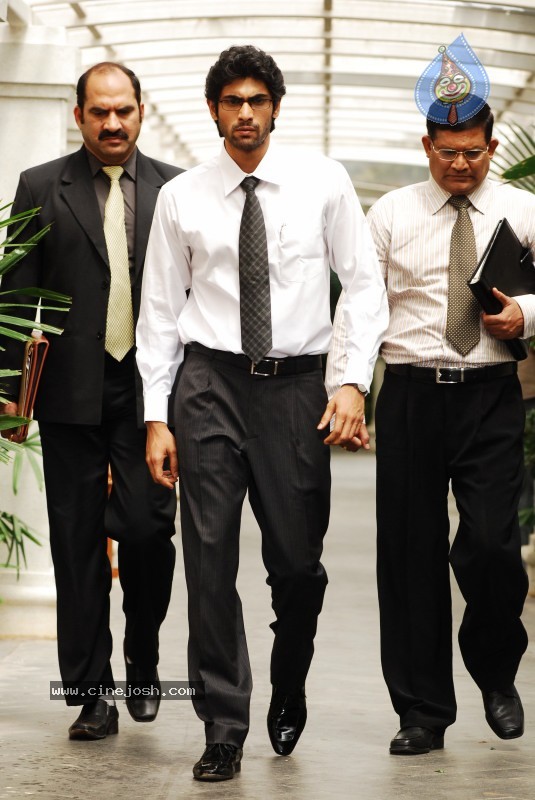 Leader - Rana Daggubati - Photo 2 of 9