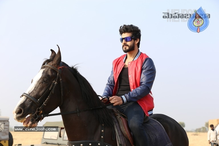 Mehbooba Movie Vishu Reddy Stills - Photo 2 of 17