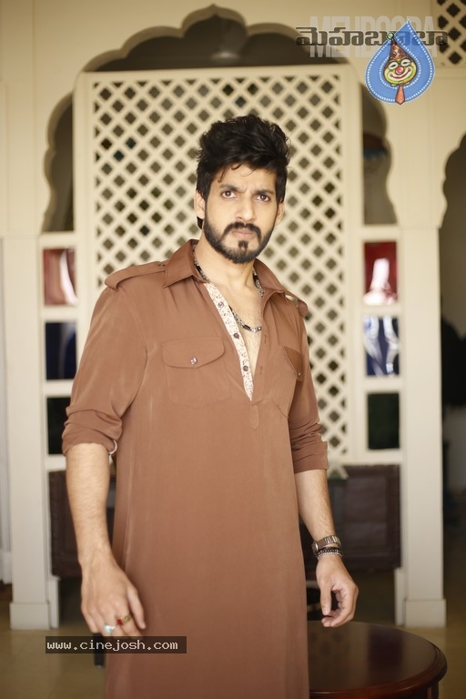 Mehbooba Movie Vishu Reddy Stills - Photo 11 of 17