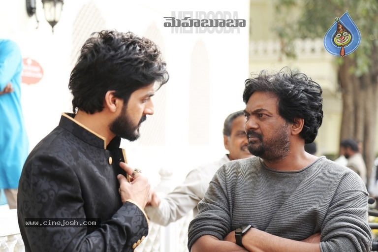 Mehbooba Movie Vishu Reddy Stills - Photo 13 of 17