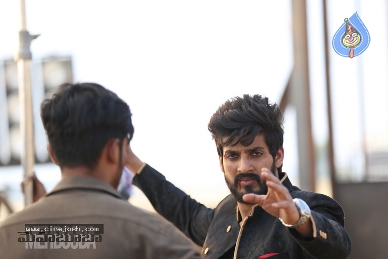 Mehbooba Movie Vishu Reddy Stills - Photo 14 of 17