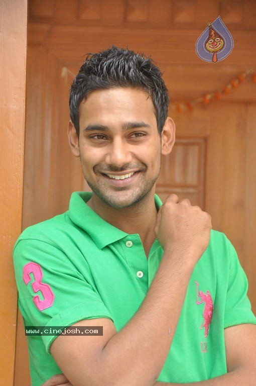 Varun Sandesh Solo Stills - Photo 10 of 55