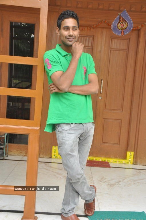 Varun Sandesh Solo Stills - Photo 29 of 55
