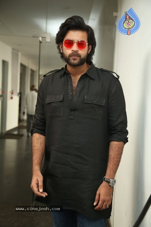 Varun Tej Photos - Photo 14 of 42