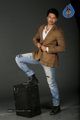 Bluff Master Hero Satyadev Photoshoot | Photos Gallery