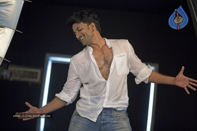 Bluff Master Hero Satyadev Photoshoot | Photos Gallery