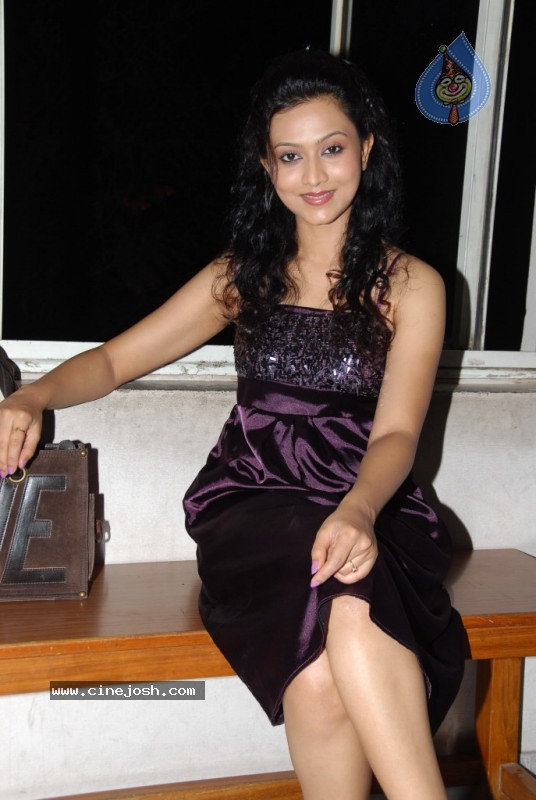 Aakarsha Gallery - Photo 11 of 58