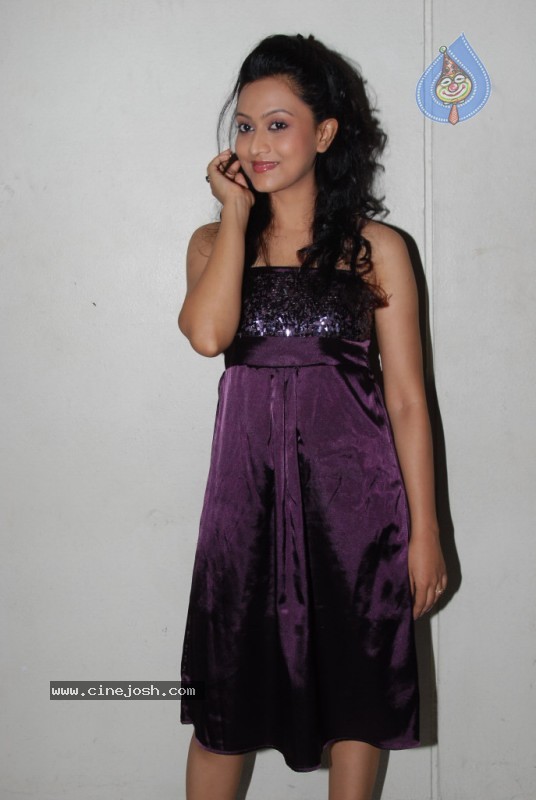 Aakarsha Gallery - Photo 33 of 58