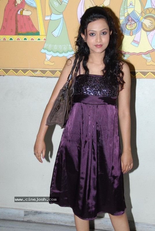 Aakarsha Gallery - Photo 39 of 58