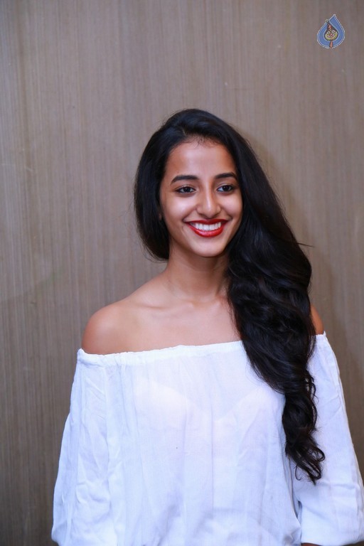 Apoorva Photos - Photo 3 of 14