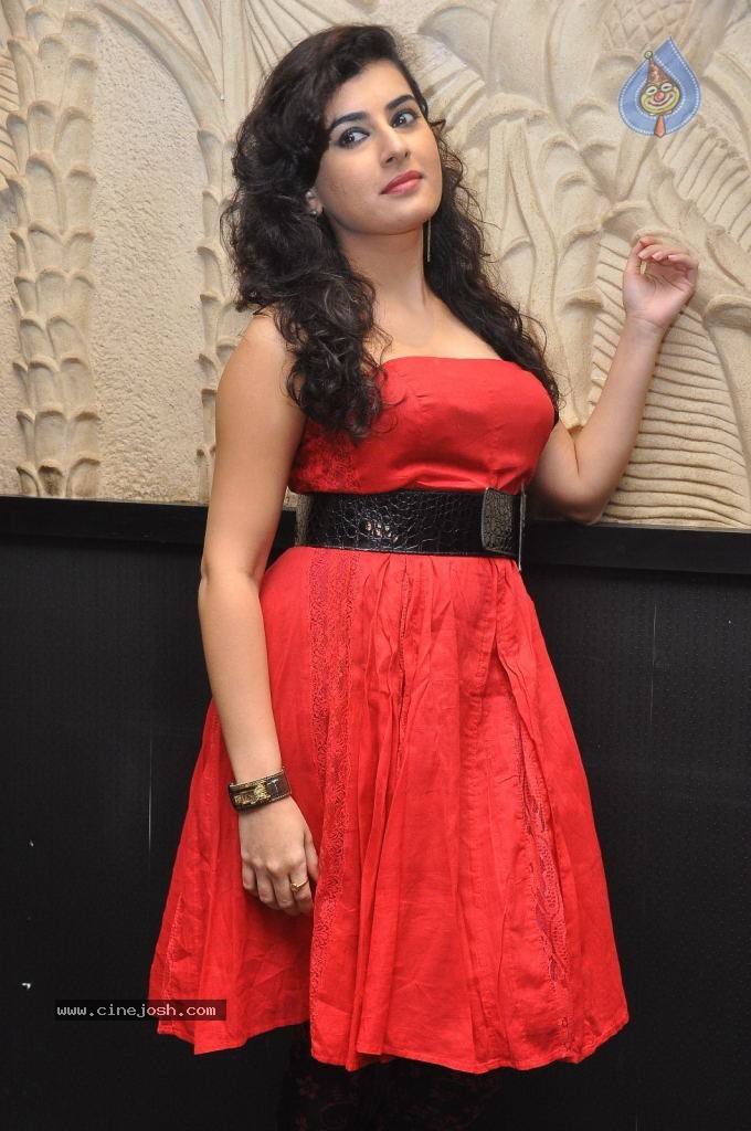 Archana New Stills - Photo 3 of 68