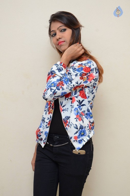 Darshana Images - Photo 3 of 21