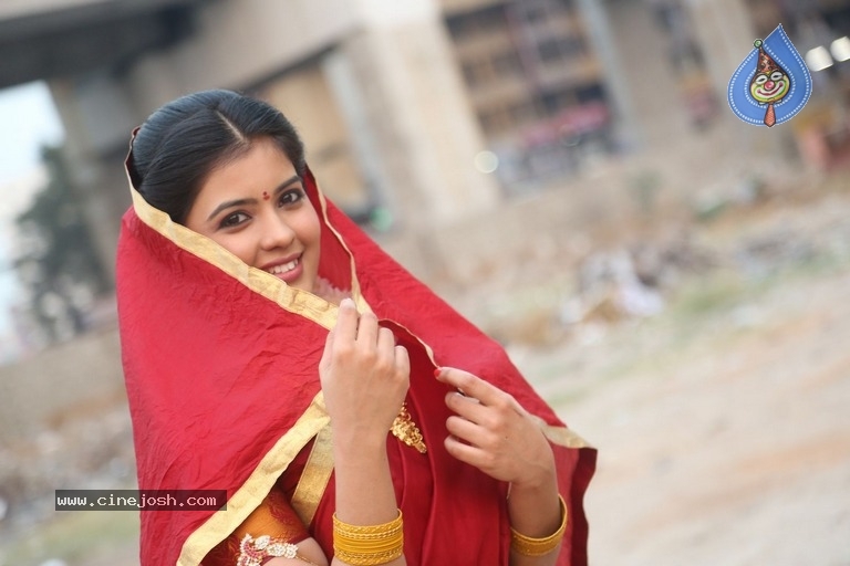 Heroine Amrutha Stills - Photo 3 of 20