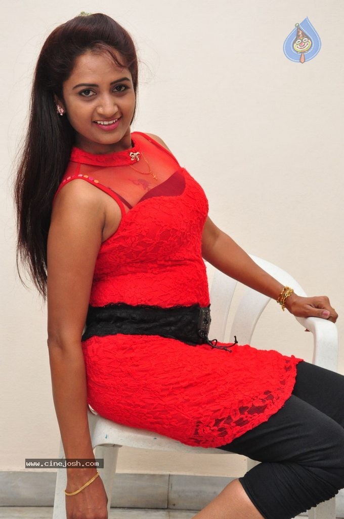 Kaveri New Pics - Photo 3 of 61