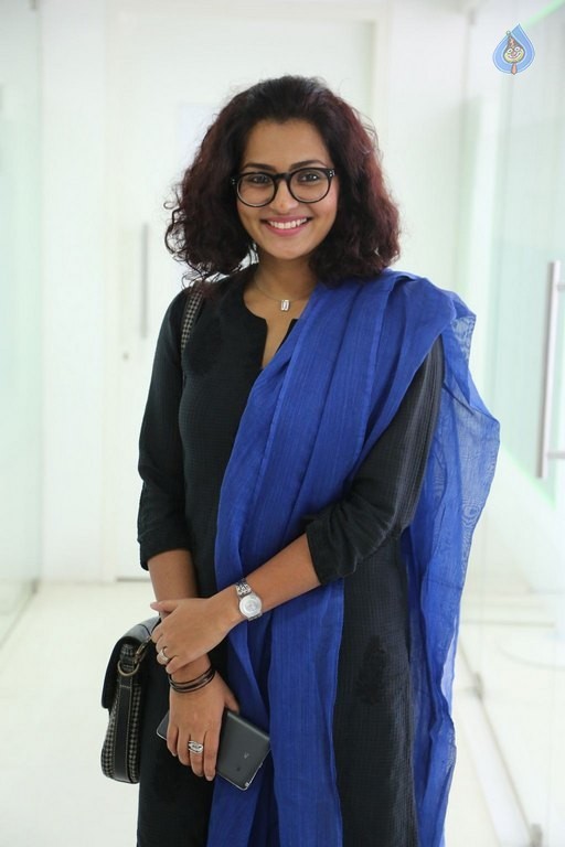 Parvathy New Photos - Photo 3 of 15