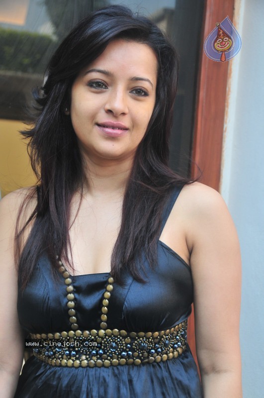 Reema Sen Gallery - Photo 29 of 40