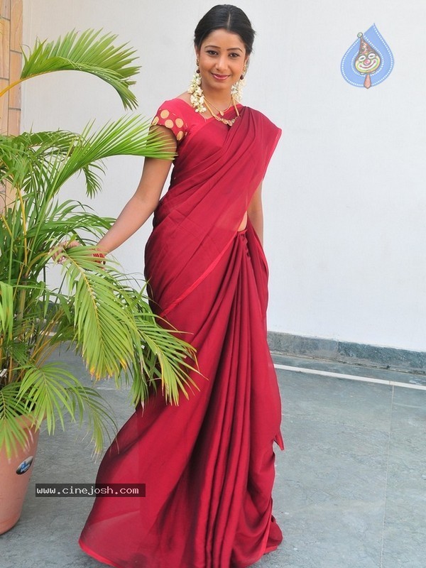 Reshmi New Stills - Photo 3 of 25