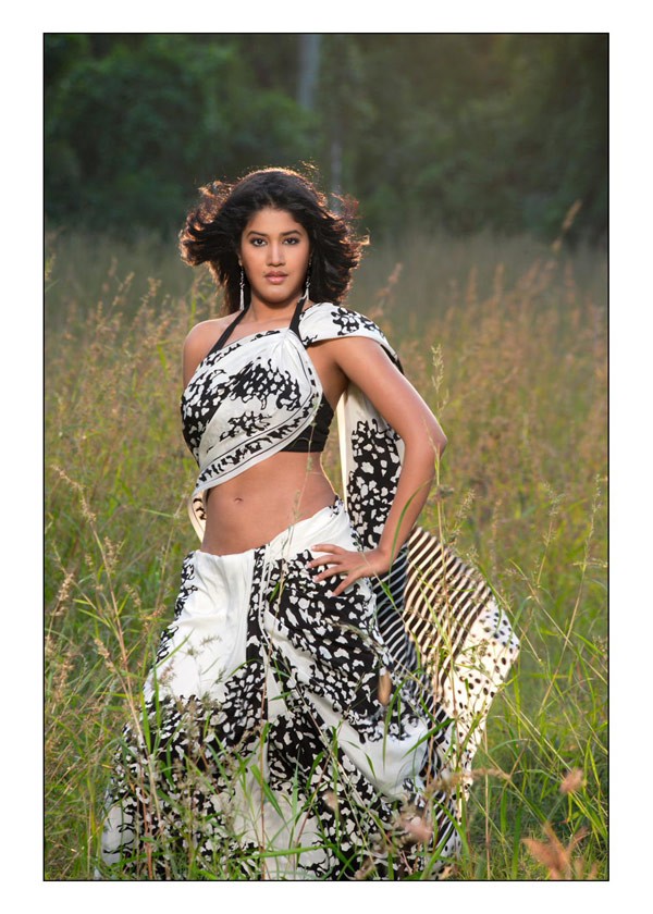 Shona Neogi Photos - Fruit Salad - Photo 4 of 10