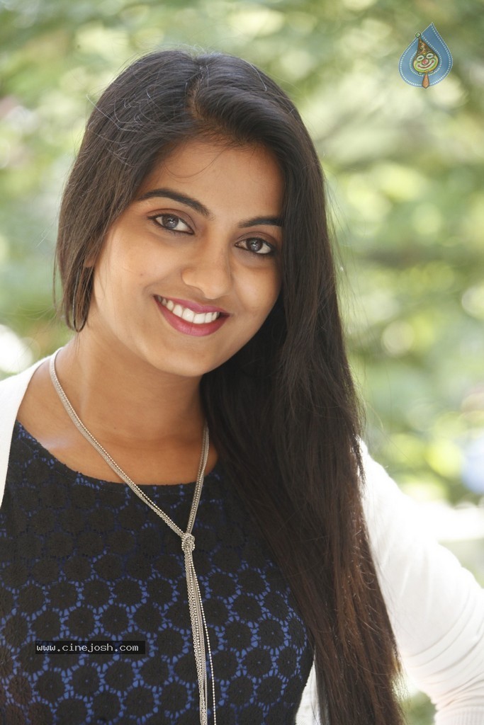 Shruthi Raj Gallery - Photo 3 of 97