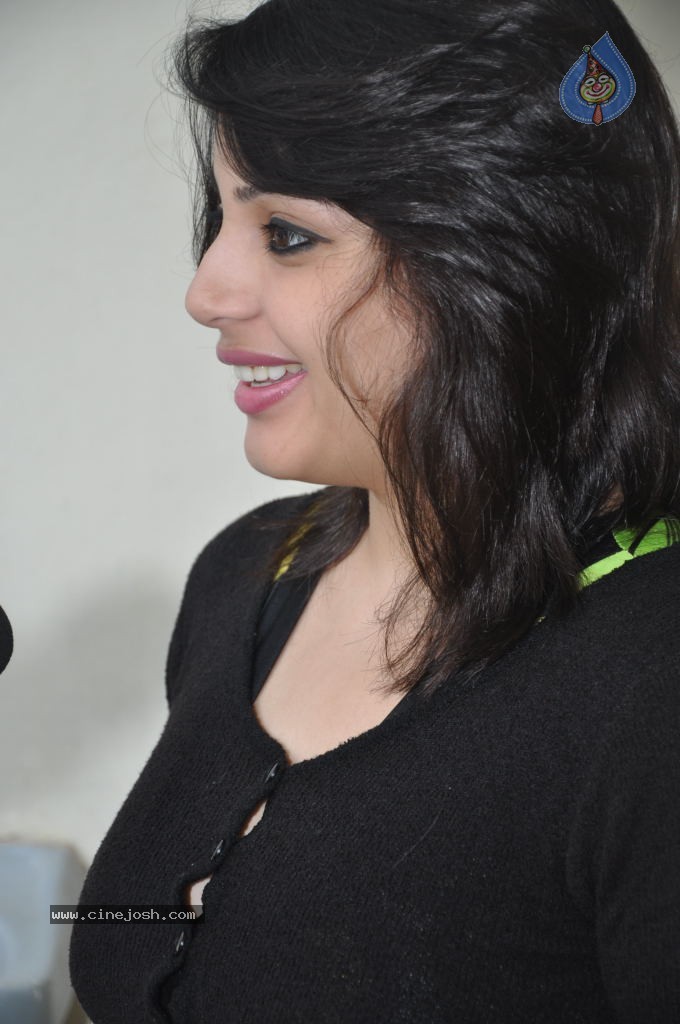 Suhani New Stills - Photo 3 of 36