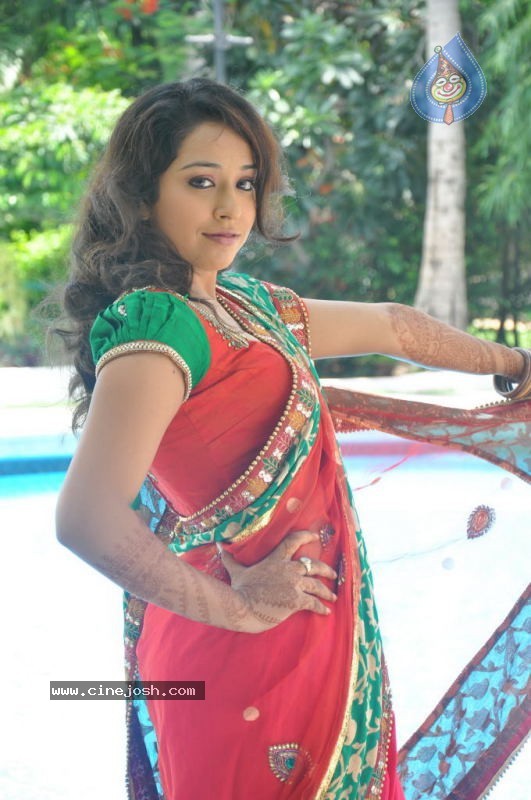 Zeba Hot Photos Photo 25 Of 36