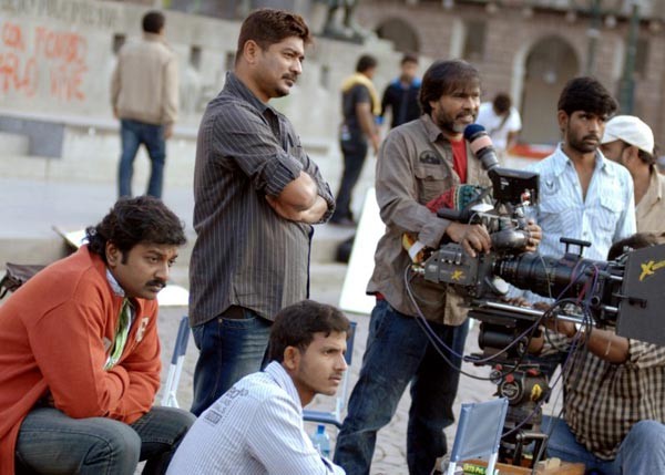 Adurs Movie Working Stills - Jr.N.T.R,Nayanthara, V V Vinayak - Photo 6 ...