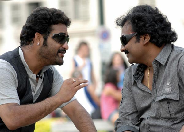 Adurs Movie Working Stills - Jr.N.T.R,Nayanthara, V V Vinayak - Photo 7 ...