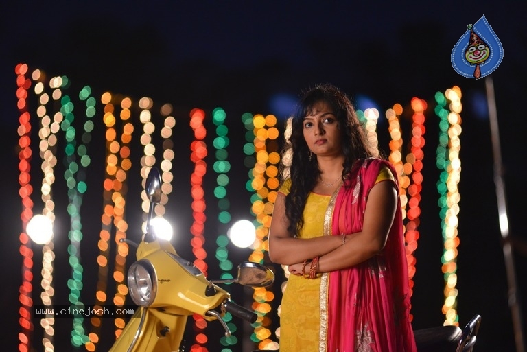 B Tech Babulu Movie Photos - Photo 4 of 7