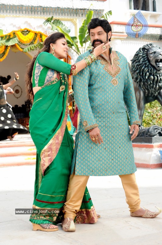 Balakrishna's Simha Movie New Stills - Photo 4 of 9