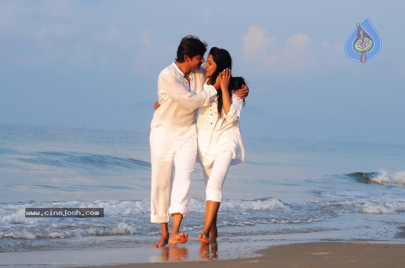 Gaayam 2 Movie Stills - Photo 4 of 4