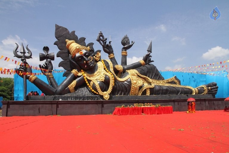 Kalavathi 130 Feet Ammavaru Photos - Photo 4 of 10