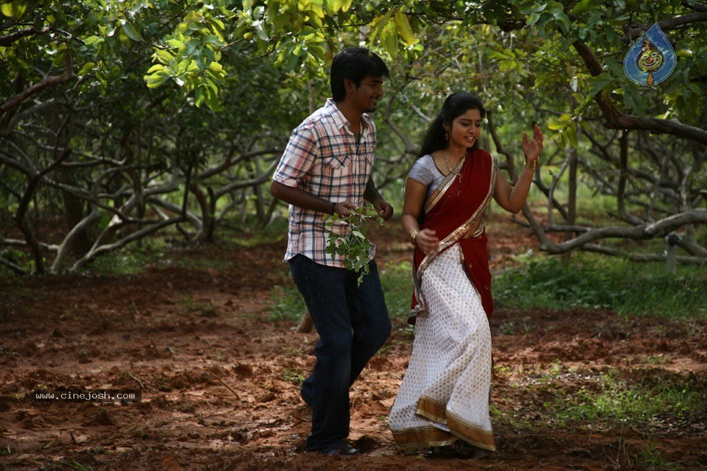 Manam Kothi Paravai Tamil Movie Stills - Photo 4 of 66