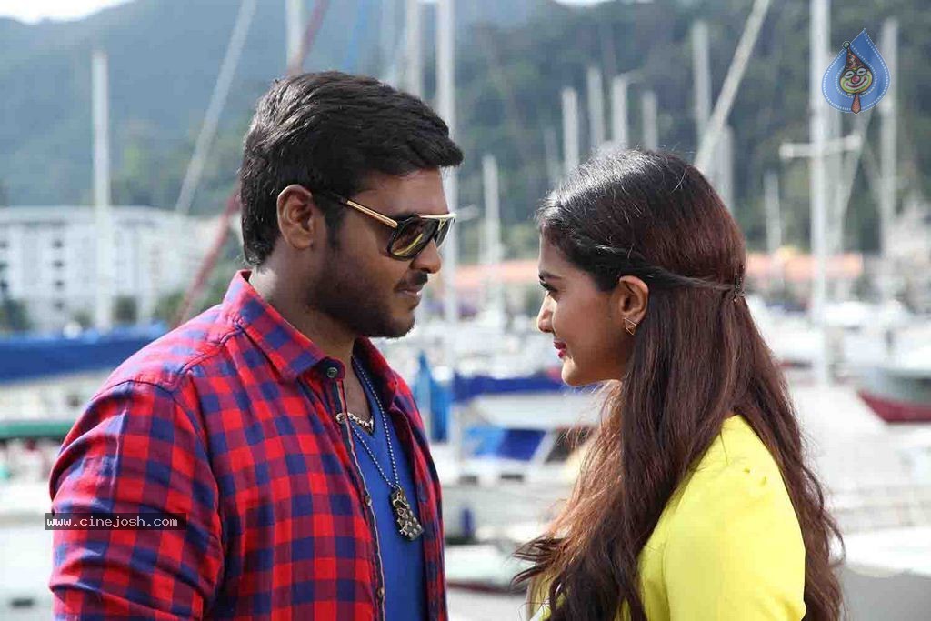 Sagaptham Tamil Movie Stills - Photo 4 of 15