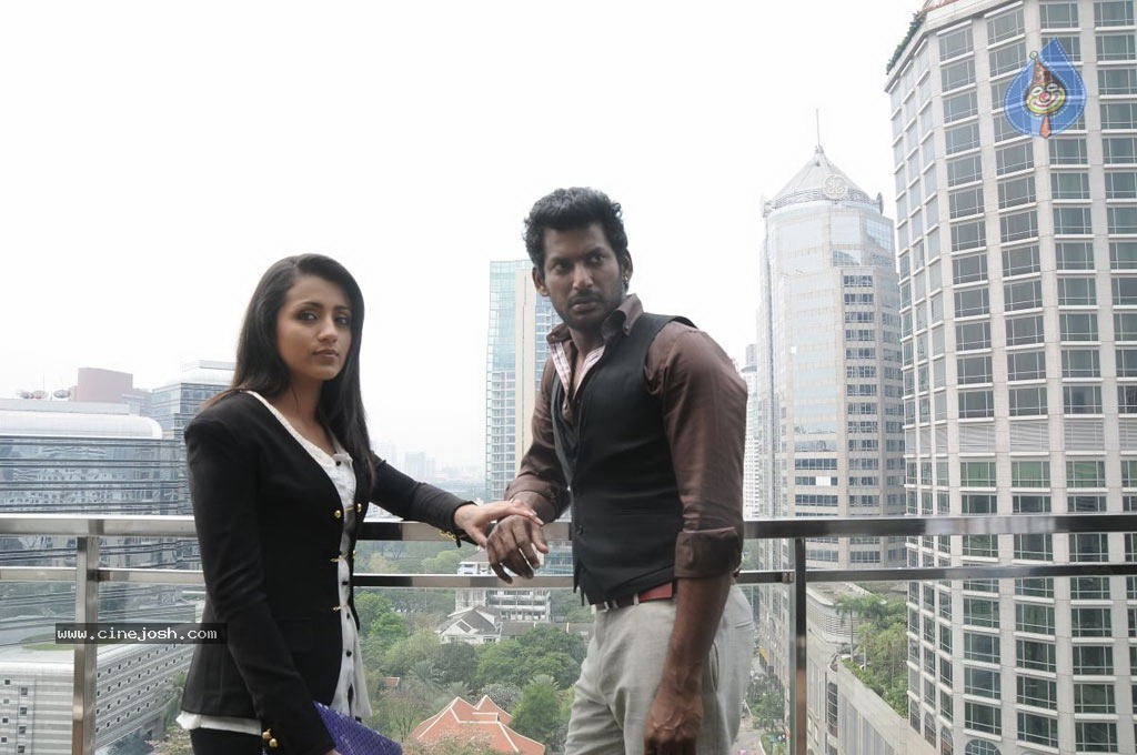 Samar Tamil Movie Stills - Photo 4 of 9