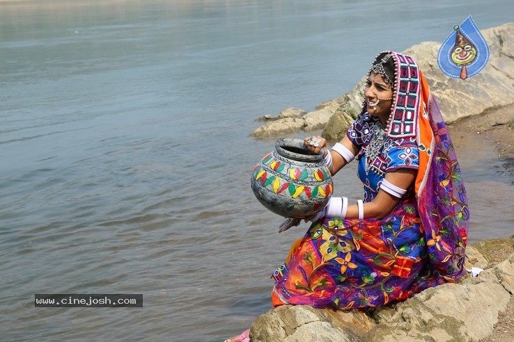 Swecha Movie Stills - Photo 4 of 7