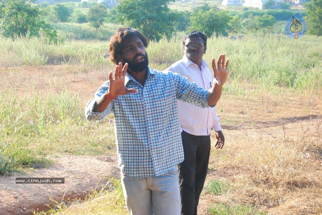 Theertha Movie Stills - Photo 4 of 63