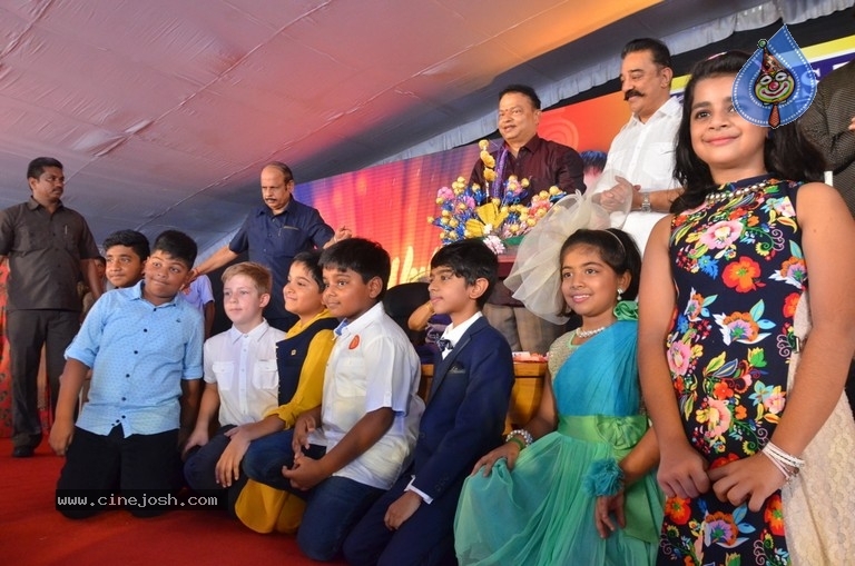 Dr Isari K Ganesh Birthday Celebration 2018 Photos - Photo 21 of 35