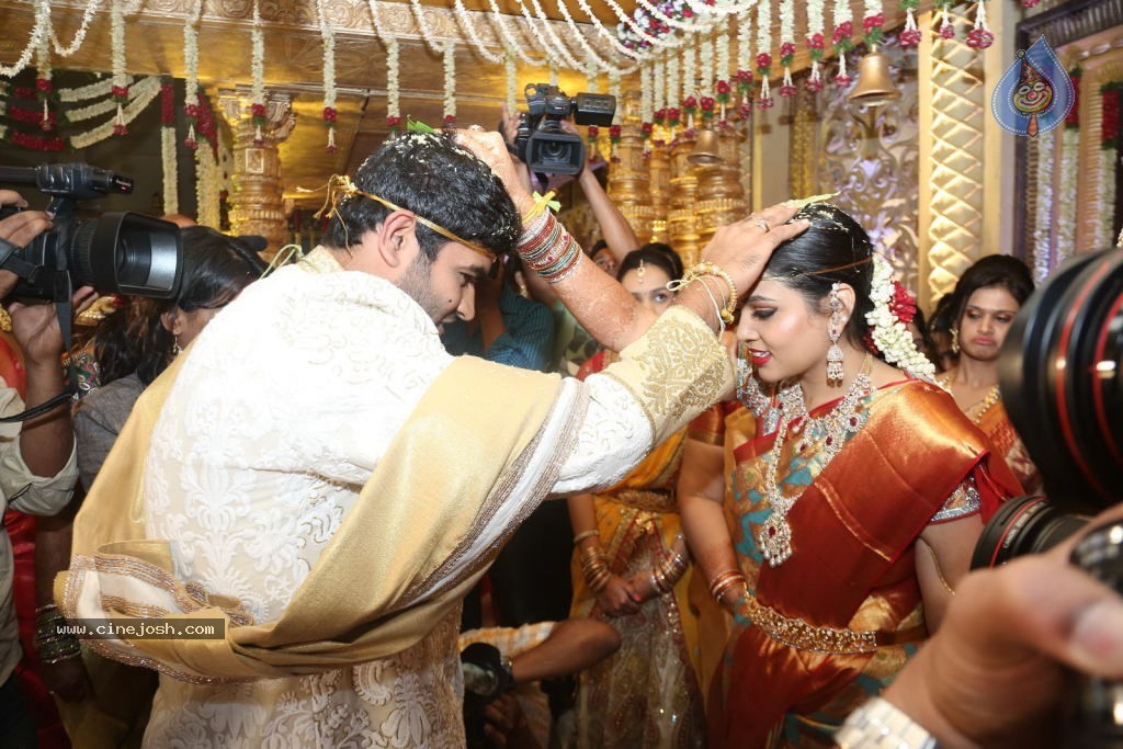 Surya Cmd Daughter Tejaswini Wedding Photos Photo 71 Of 152