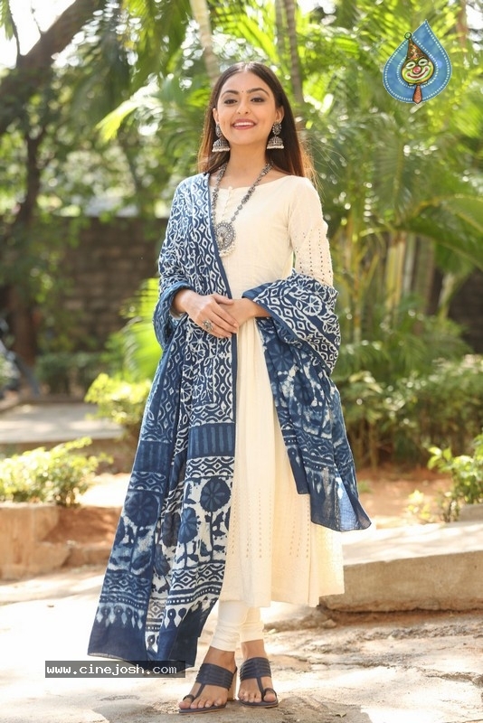 Maira Doshi Photos - Photo 3 of 21