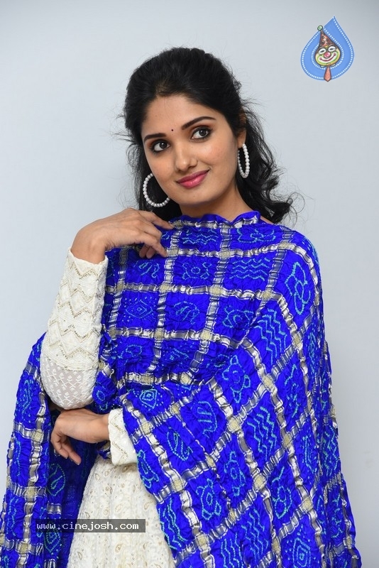 Geeth Saini Interview - Photo 3 of 21