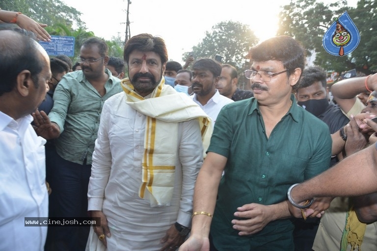Akhada Team at Mangalagiri Temple - Photo 5 of 17