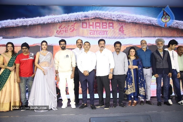 Thaggede Le Movie Pre Release Event - Photo 5 of 18