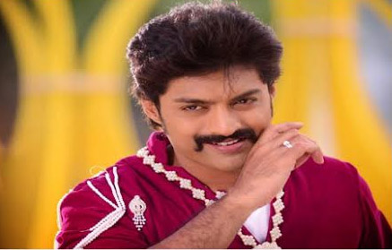 నితిన్‌ కాదు.. కళ్యాణ్‌రామ్‌...! నితిన్‌ కాదు.. కళ్యాణ్‌రామ్‌...!